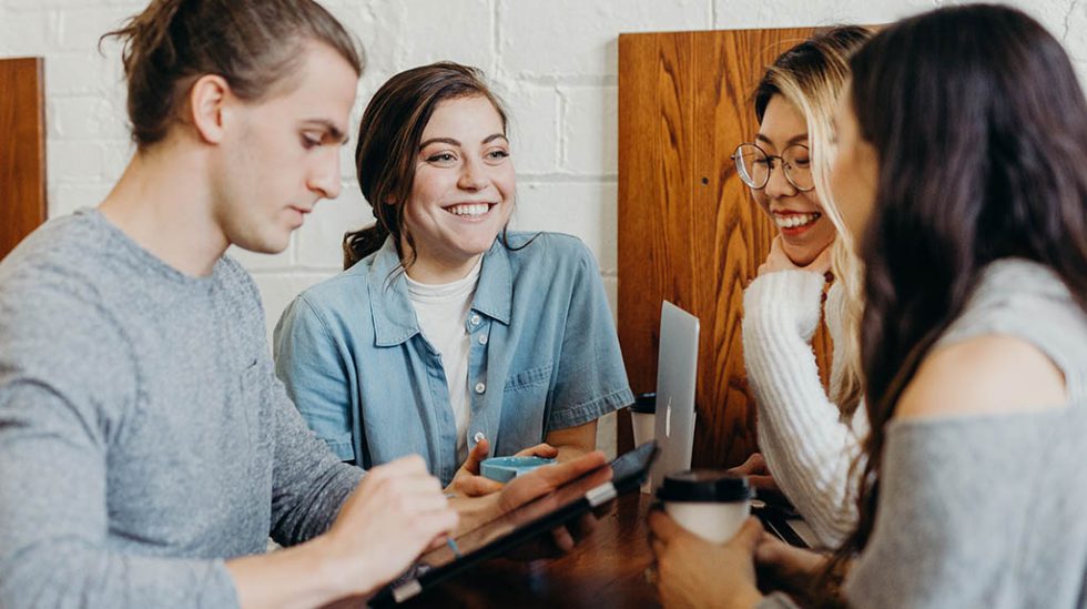How to Study with Friends - Collegeboxes