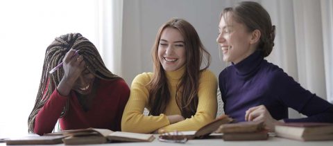 How to Study with Friends - Collegeboxes