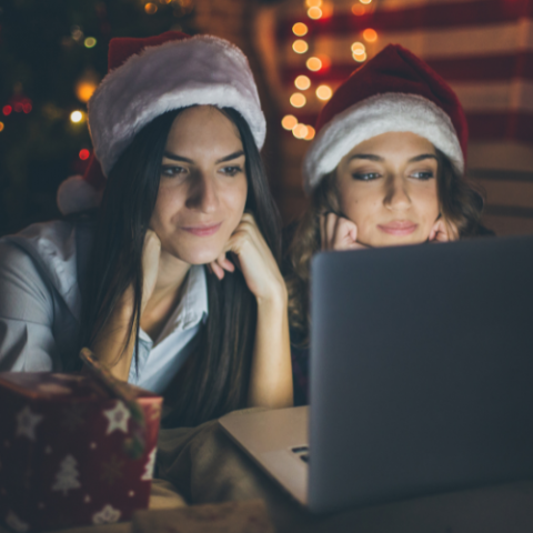 Four Fun Fall Activities for College Students - Collegeboxes