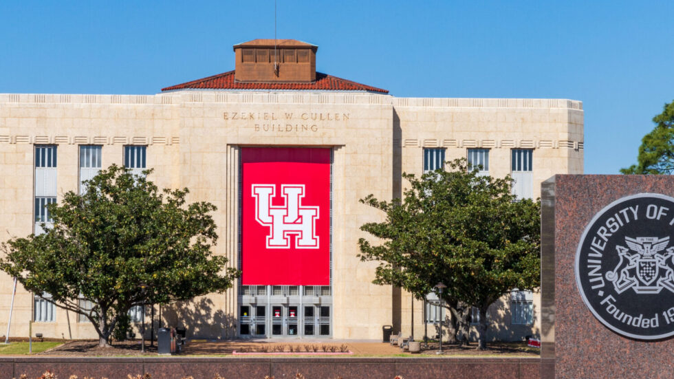 Moving to the University of Houston - Collegeboxes: College Moving ...